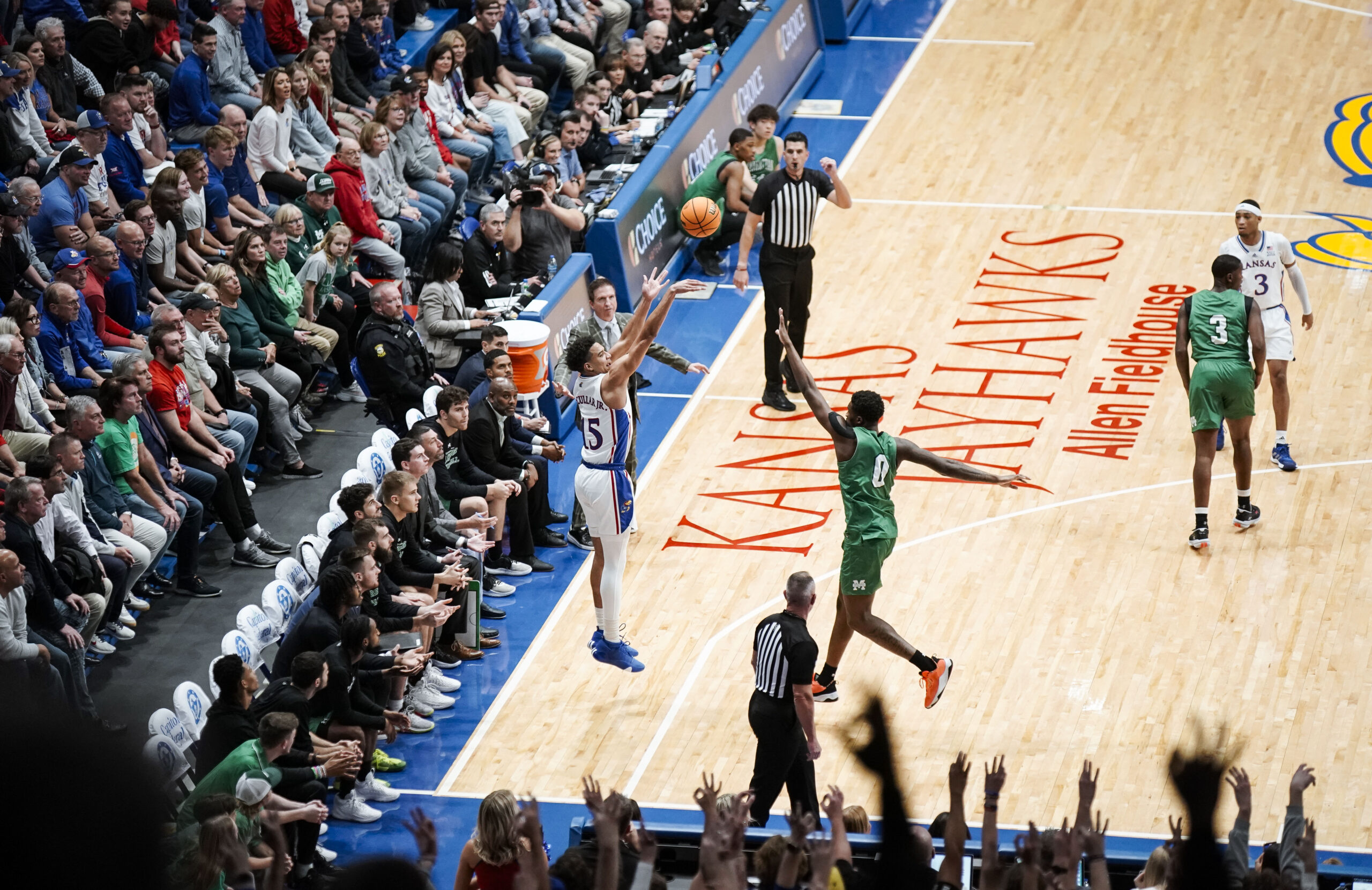 Preview: Experienced KU core to battle high-ceiling Kentucky in ...